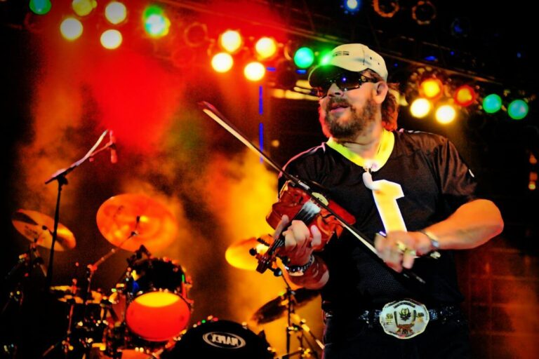 35 Songs About Montana to Add to Your Playlist Now - Pocket Montana