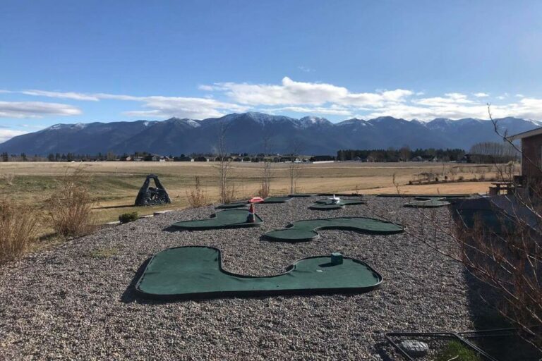 9 Best Mini Golf Montana Courses to Visit With Your Family - Pocket Montana